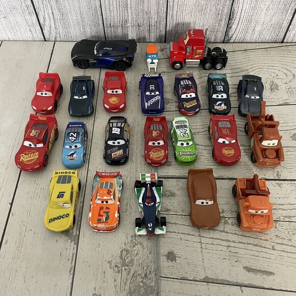 Mattel | Toys | Disney Pixar Cars Splash Racers Arvy Pull Back Go Rv ...